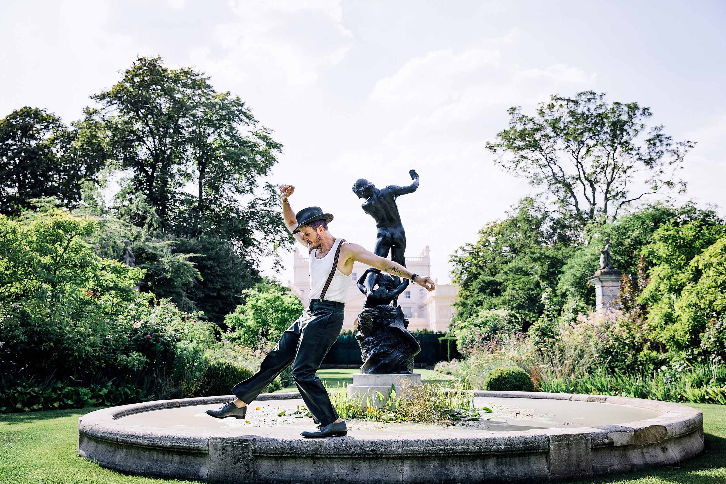 Michael Clement PHOTOGRAPHER portraits• music • celebrity• menswear